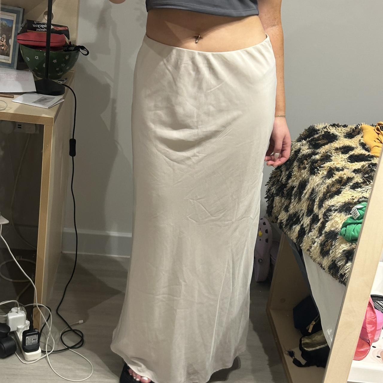 Abercrombie & fitch maxi skirt So comfy and perfect... - Depop