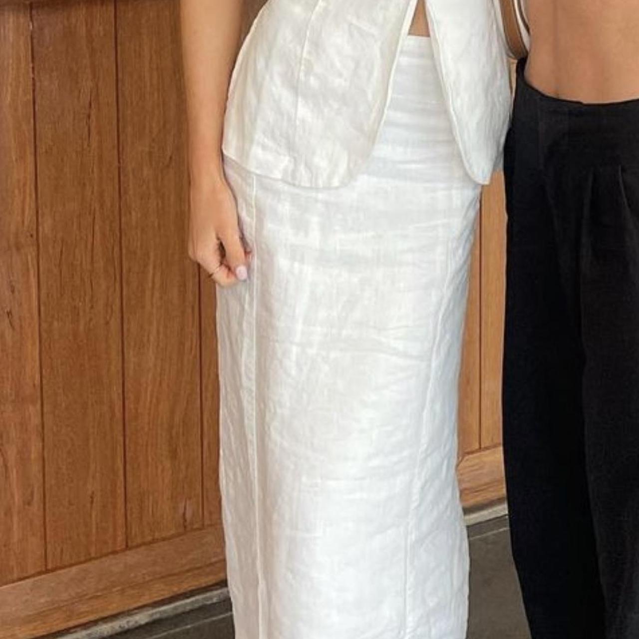 glassons white linen set worn once - perfect condition - Depop