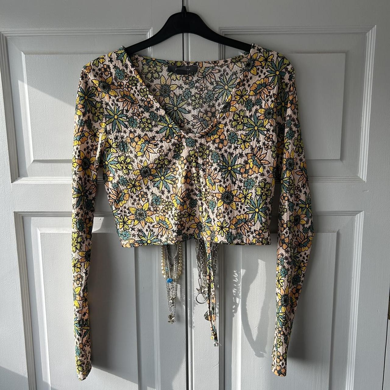 Primark floral cropped top with drawstring... - Depop