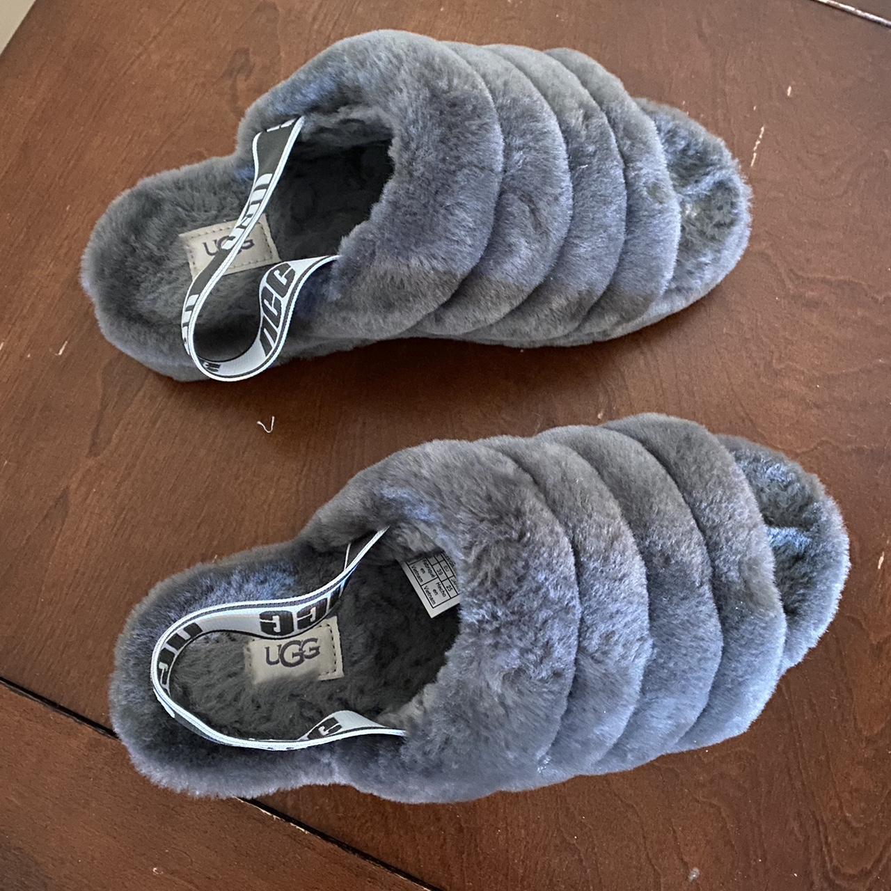 UGG Women's Grey and White Slippers | Depop