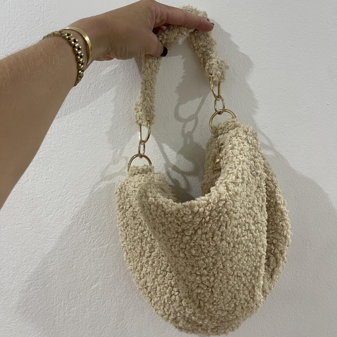 Boucle bag #boucle #bag #bouclebag - Depop