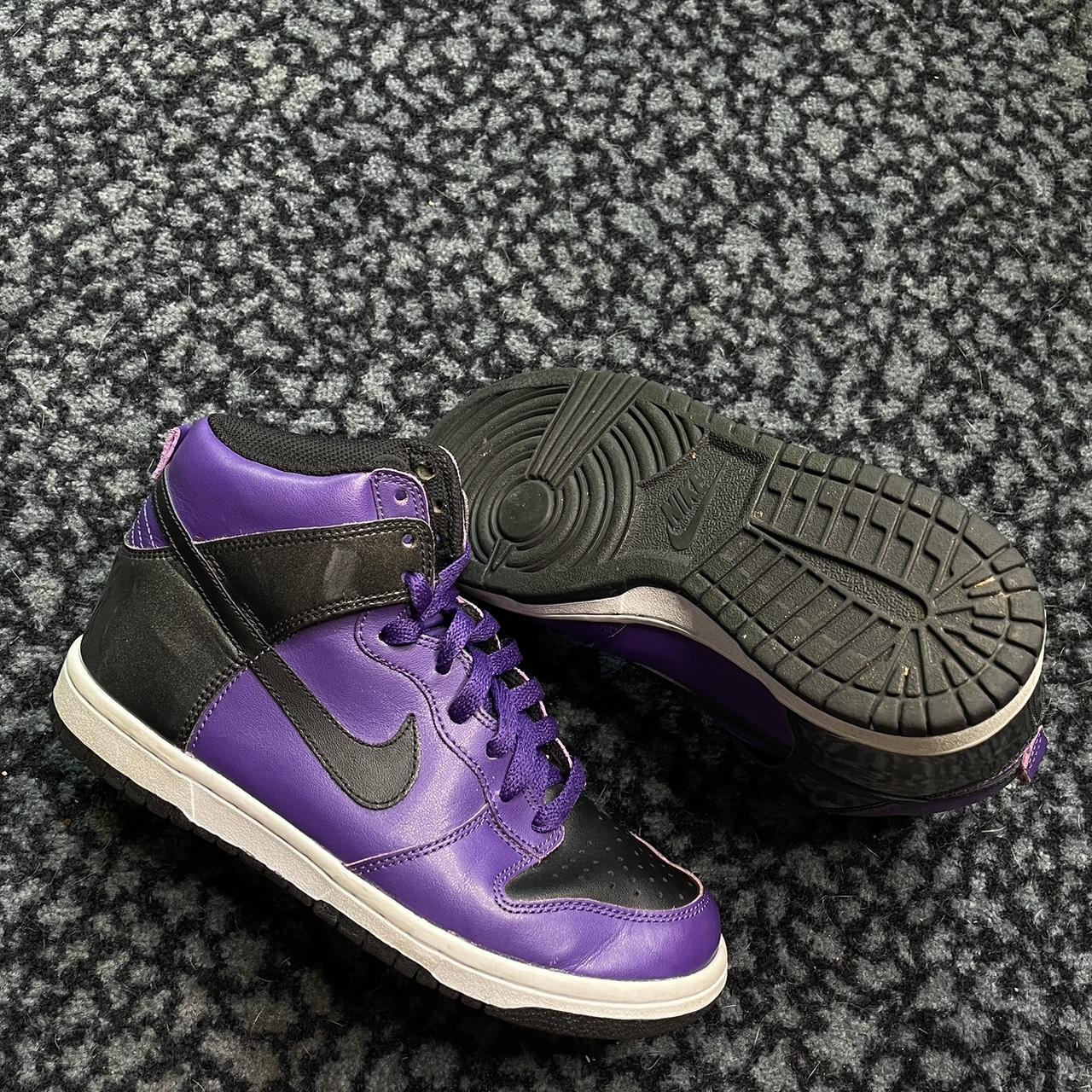 2010 metallic black and purple dunks great... - Depop