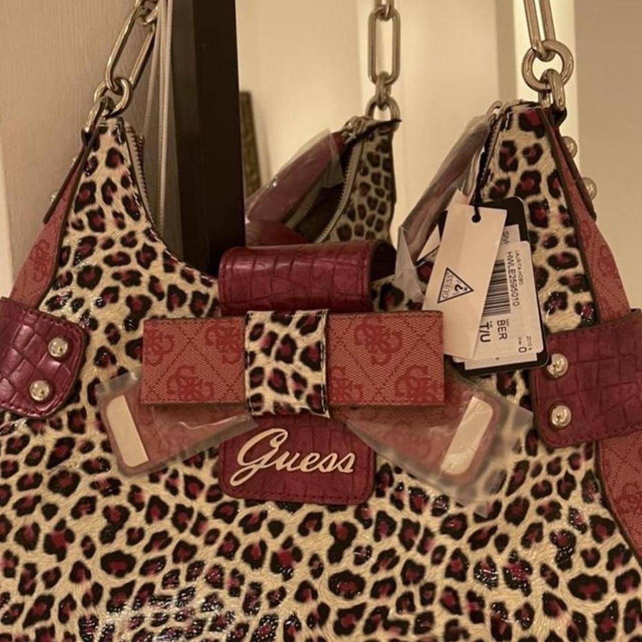 highly sought after guess bag X paid £120 Comes with... - Depop