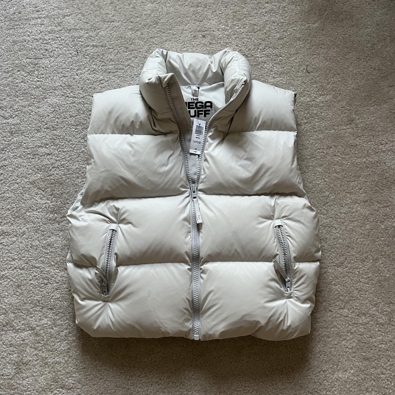 Aritzia tna mega puff puffer vest in sold out... - Depop