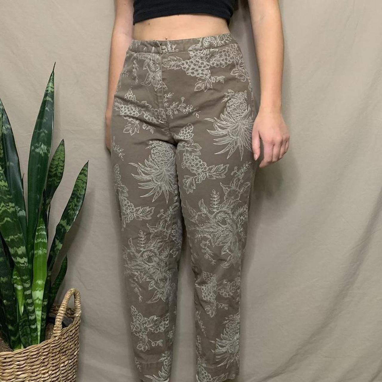 Light Brown Earthy Pattern Pants Mid/high waisted... - Depop