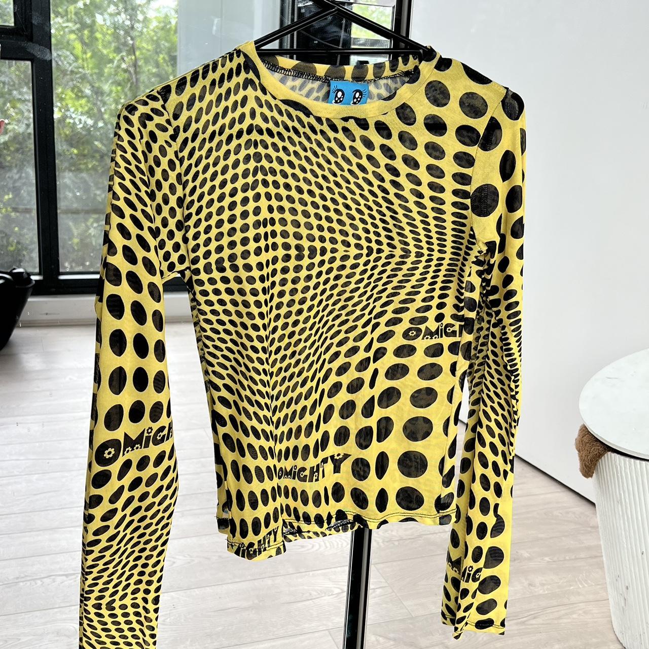 omighty mesh set in size small would fit a size 6-8.... - Depop