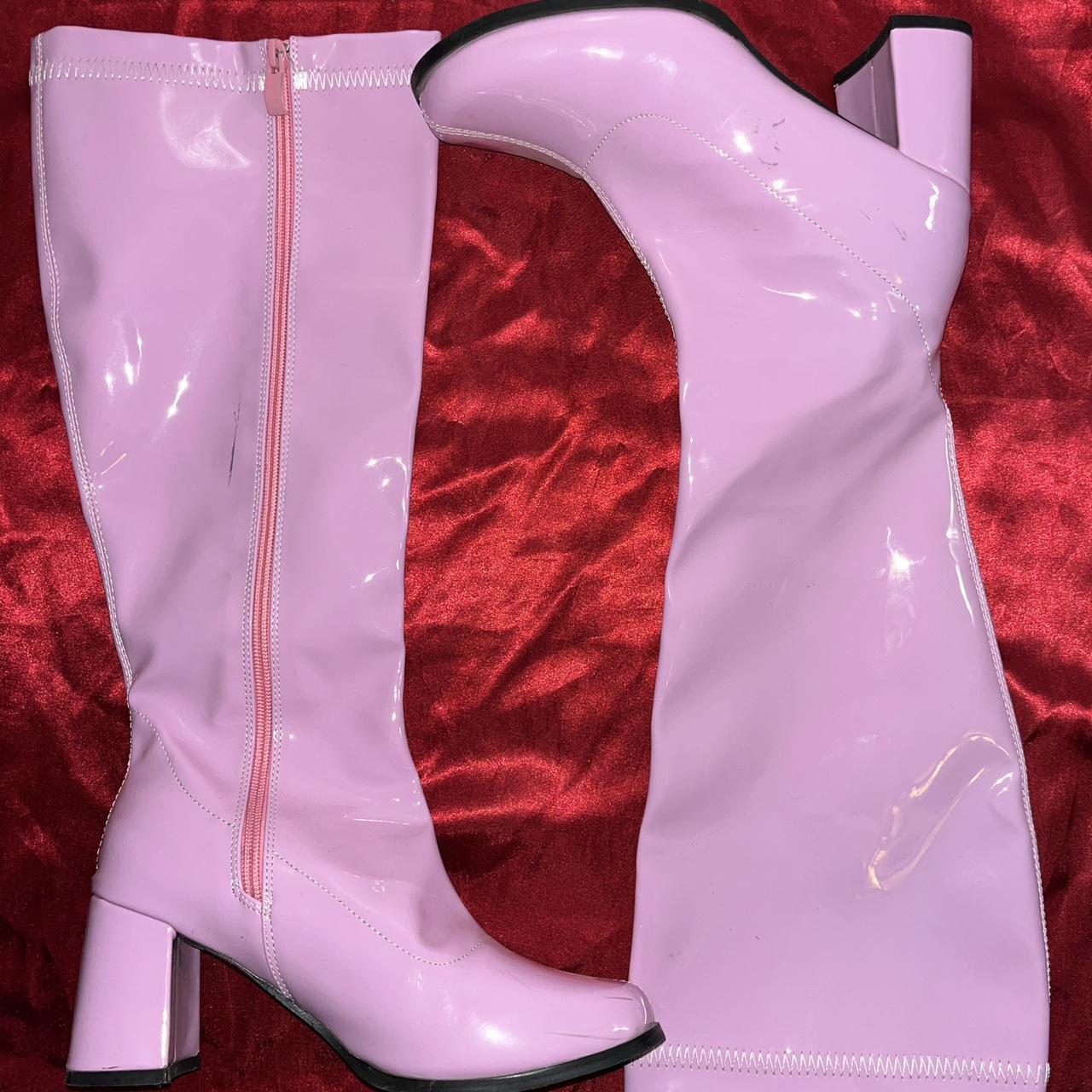 ADORABLE asf pink pumps💞 minor scuffs but hardly... - Depop