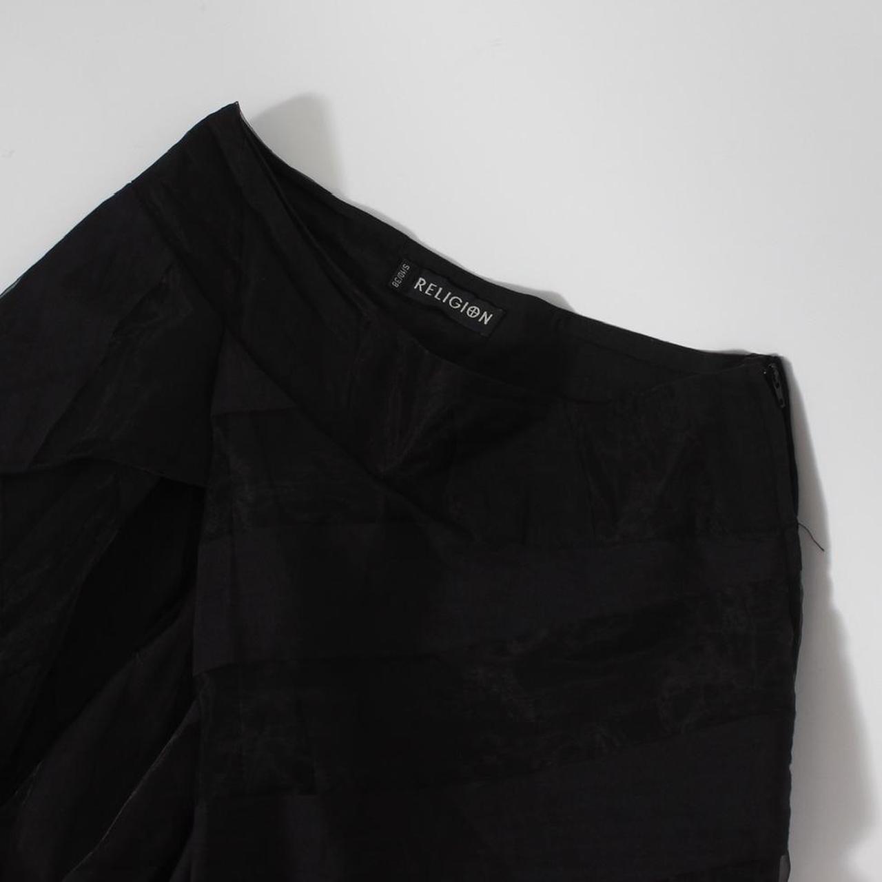 EURO VINTAGE BLACK GOTH KNEE LENGTH BALLETCORE SKIRT... - Depop