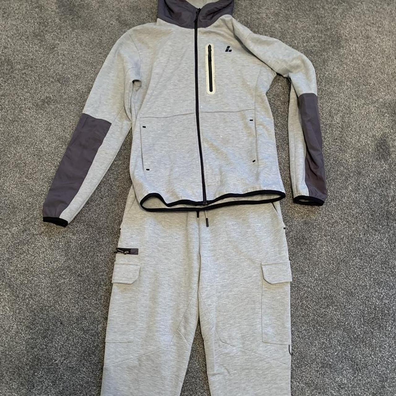 Lorenzo veratti tracksuit - Depop