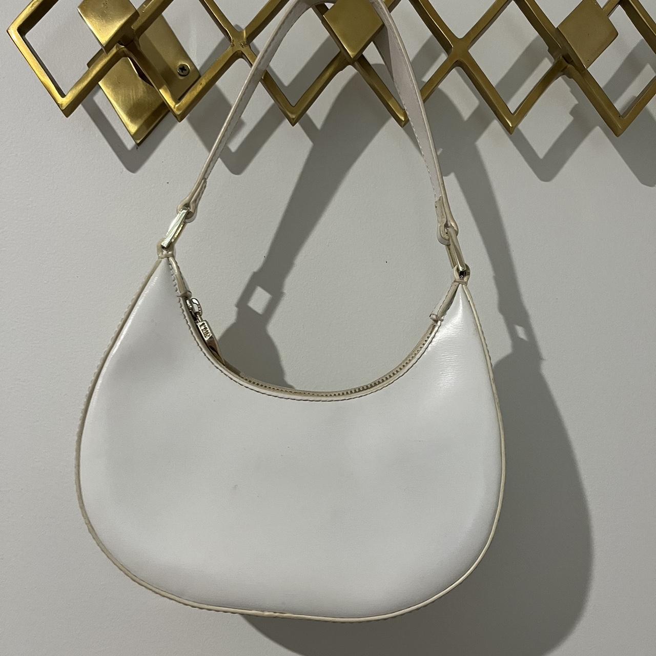 DYLAN KAIN WHITE RHEA SLING BAG - worn a handful of... - Depop