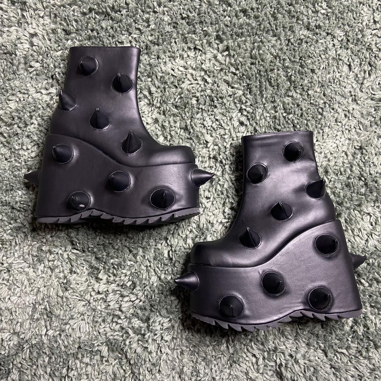 demonia slay 77 spiked platform boots size 8 never... - Depop