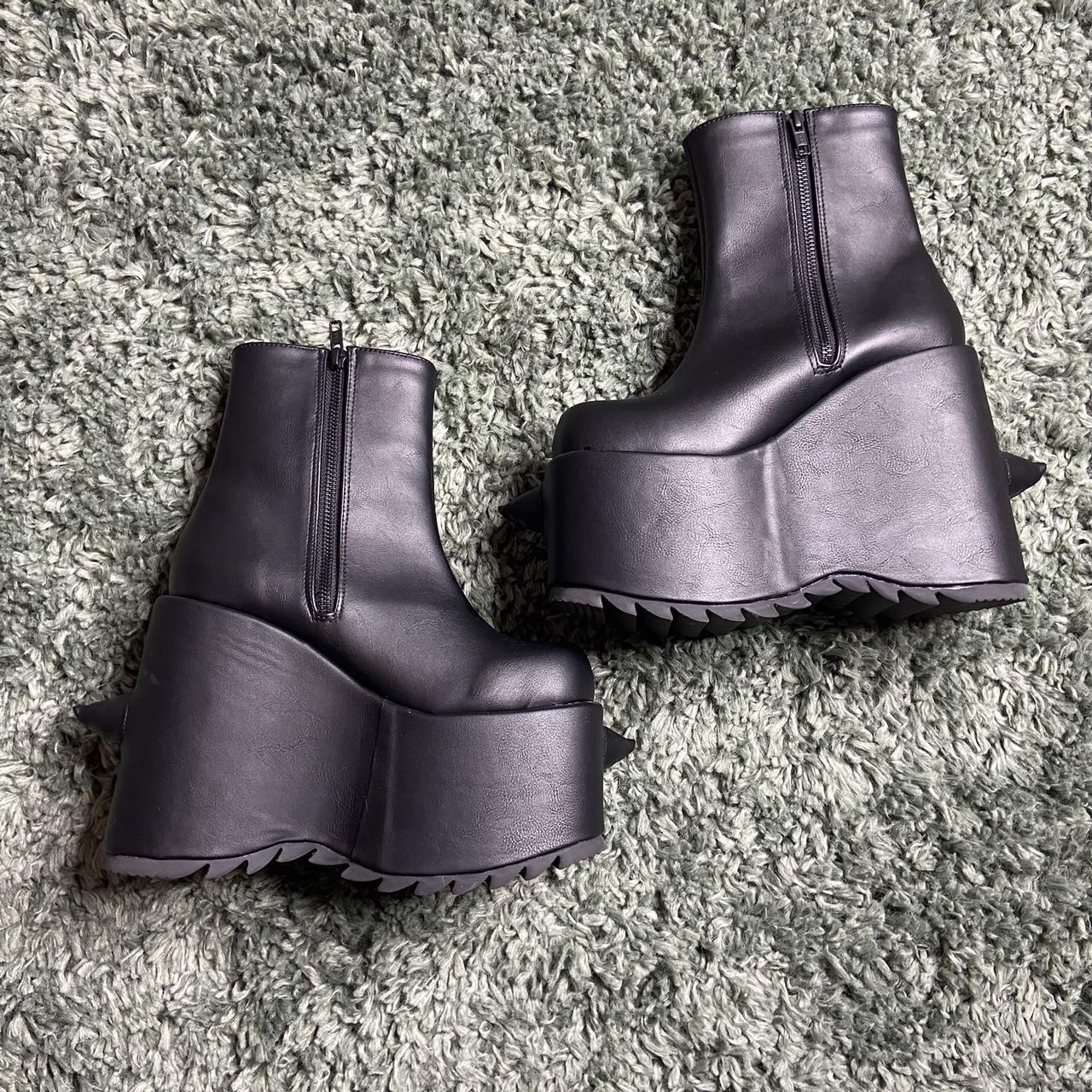 demonia slay 77 spiked platform boots size 8 never... - Depop