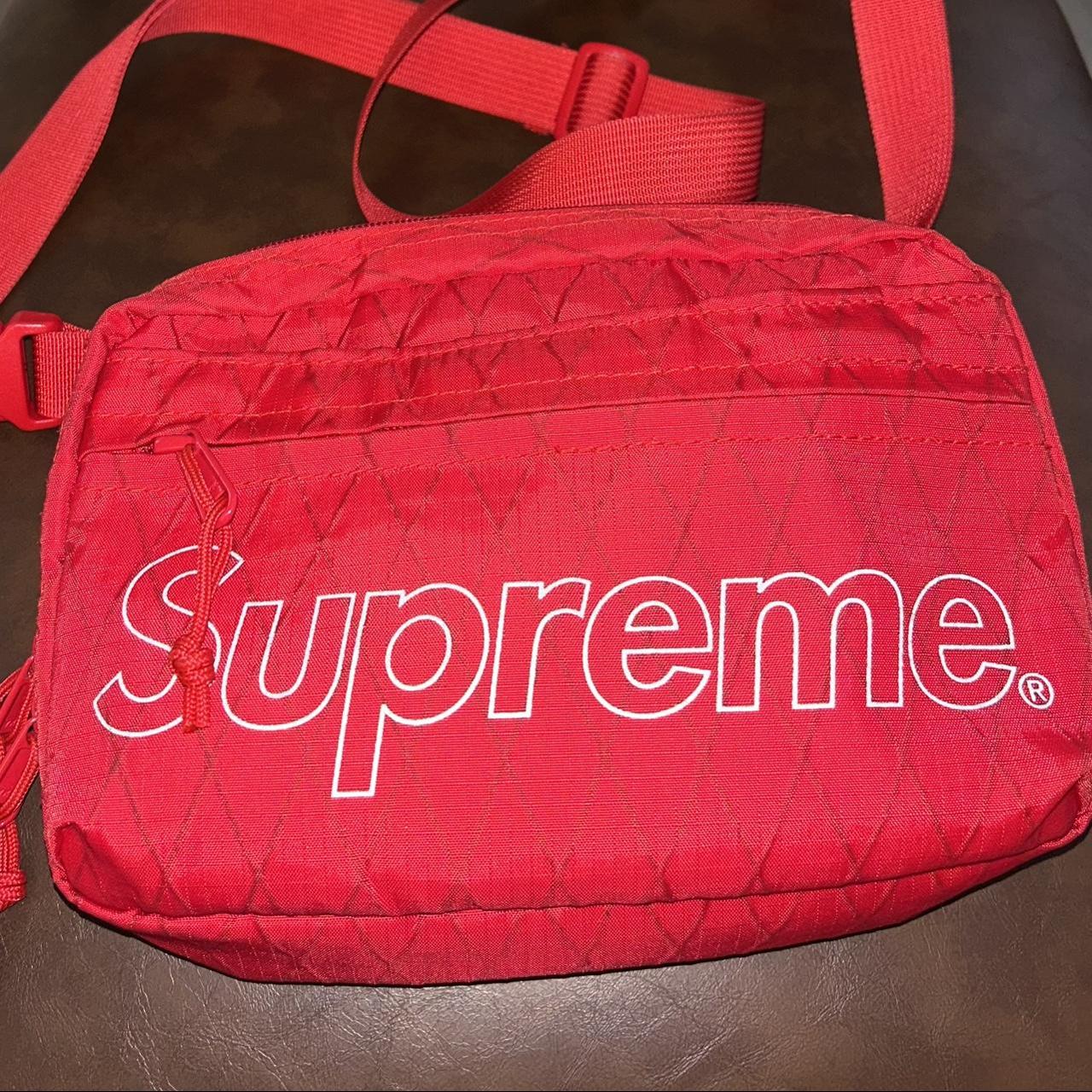 Supreme crossbody bag/Fanny pack #supreme #crossbody... - Depop