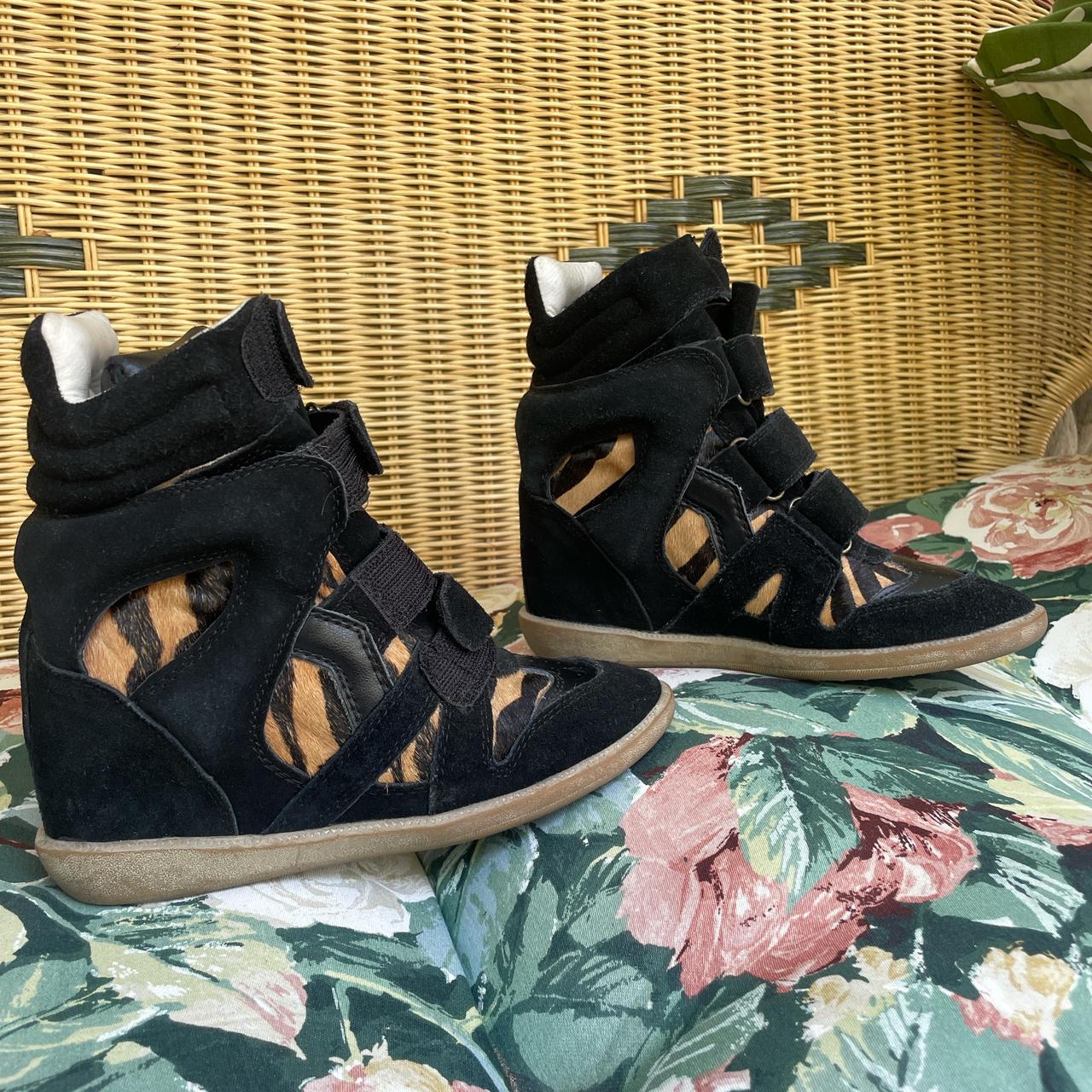 5/5/2025: just pulled them out of storage ISABEL... | Depop