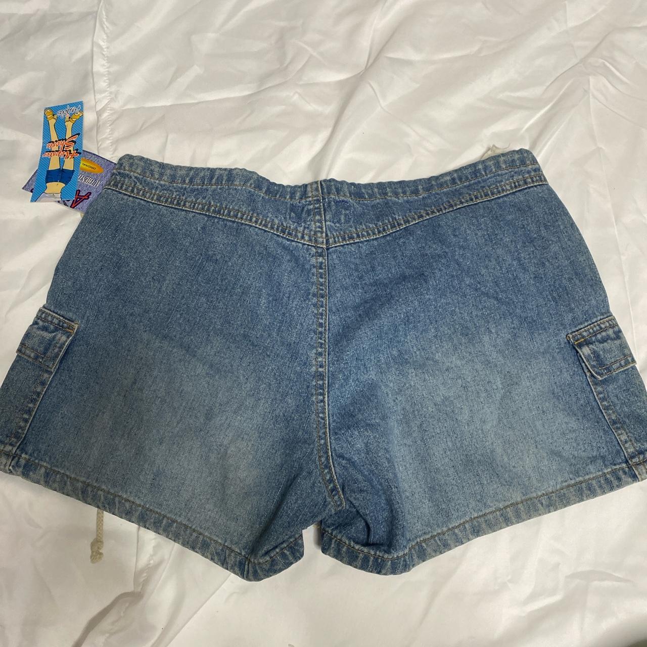 Women's Shorts | Depop