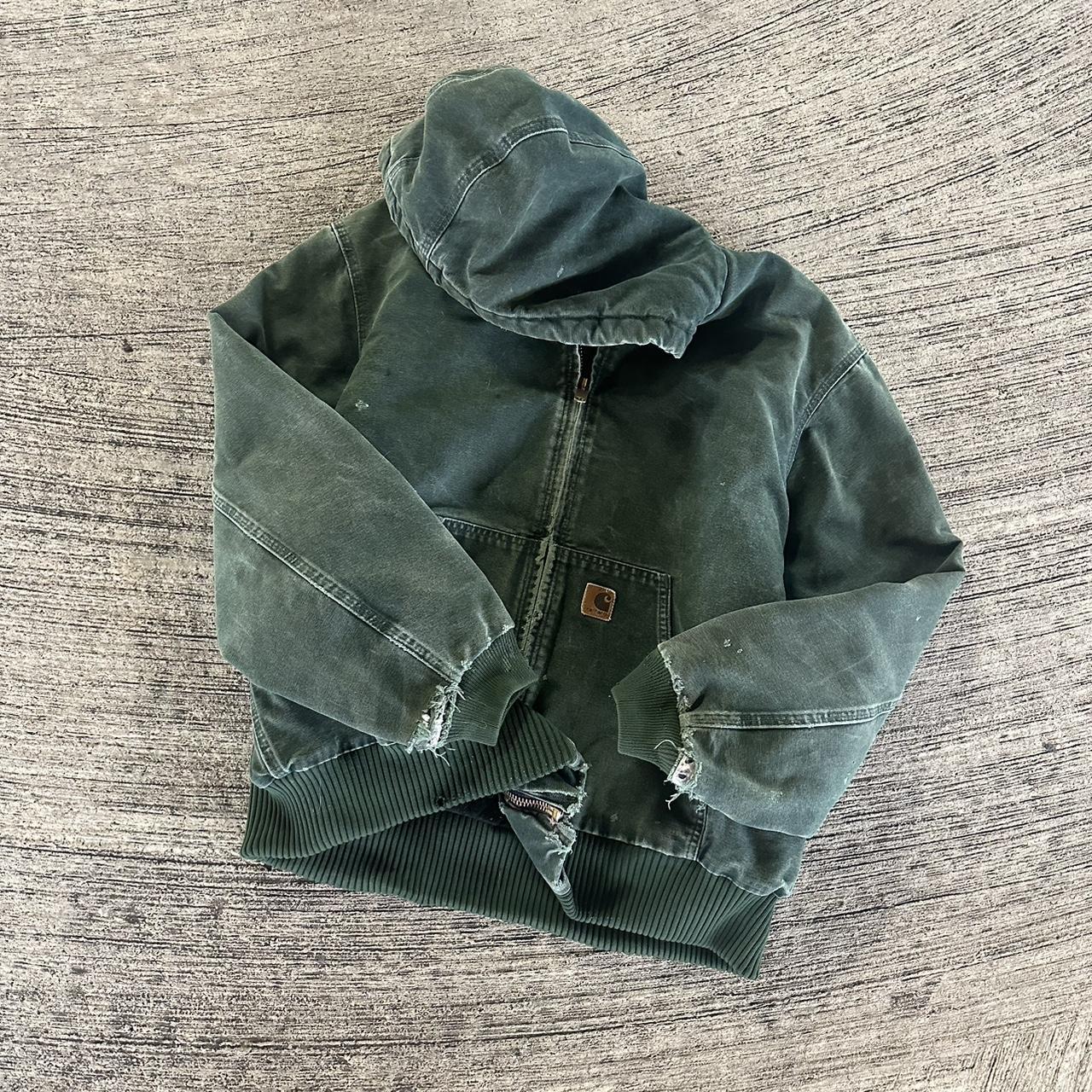 00s Faded thrashed Dark Green Carhartt Jacket Size... - Depop