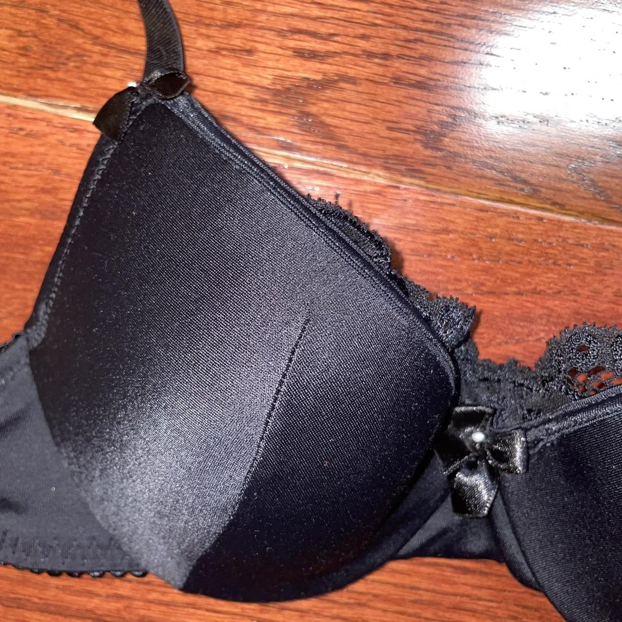 cute little black bra size 70a measurements ... - Depop