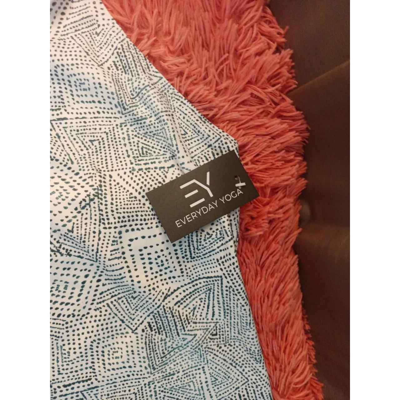 New with tag Women's Everyday Yoga Elevated Tribe... - Depop