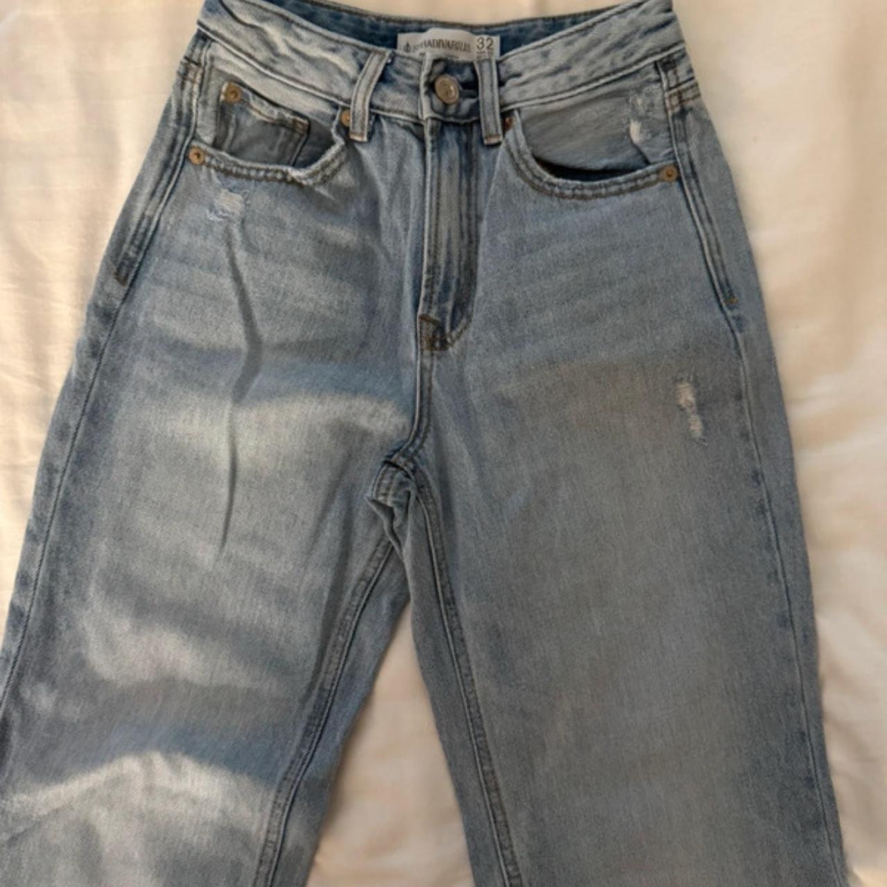 stradivarius D92 straight leg jeans size 4 perfect... | Depop