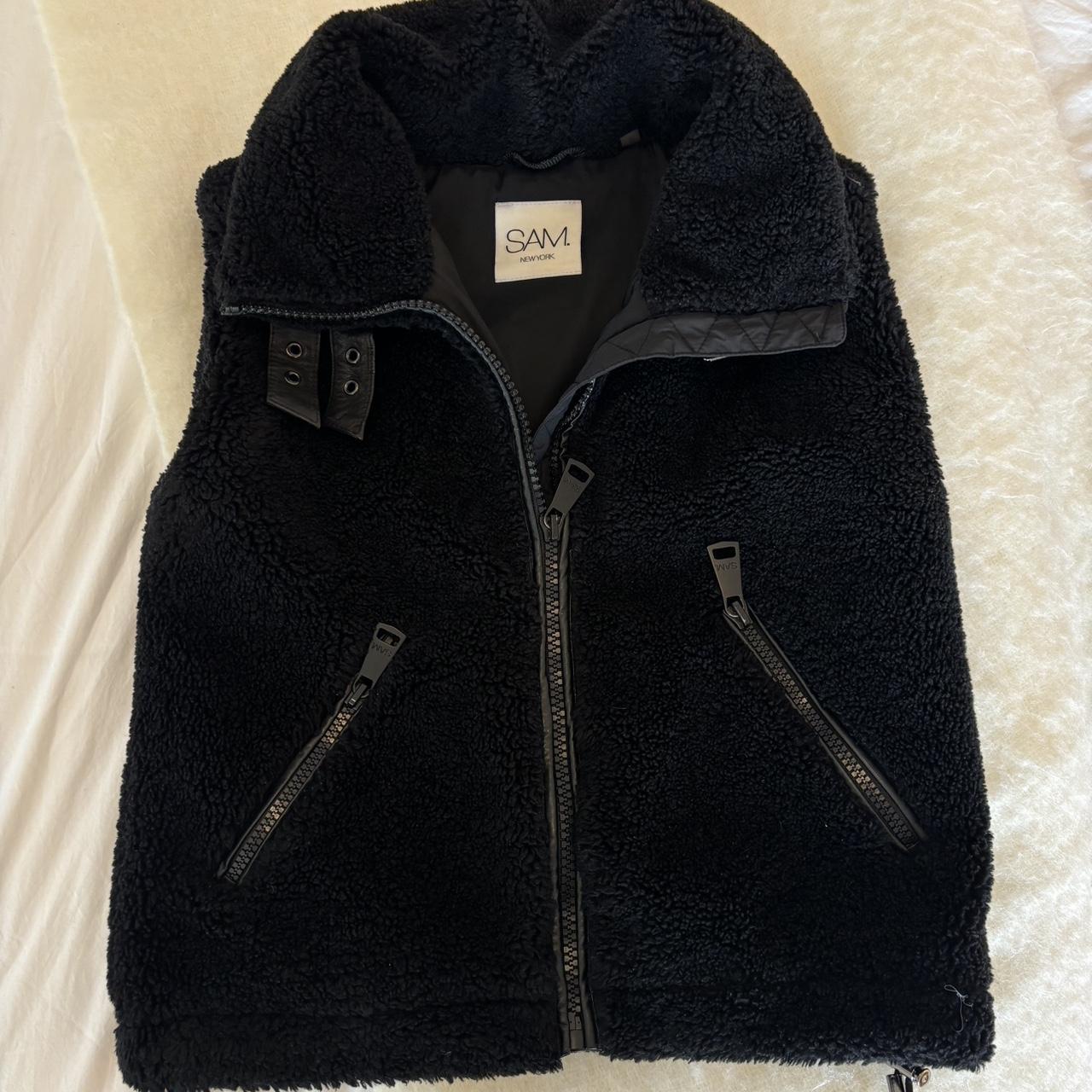 SAM. Black Sherpa Vest - size small - Depop