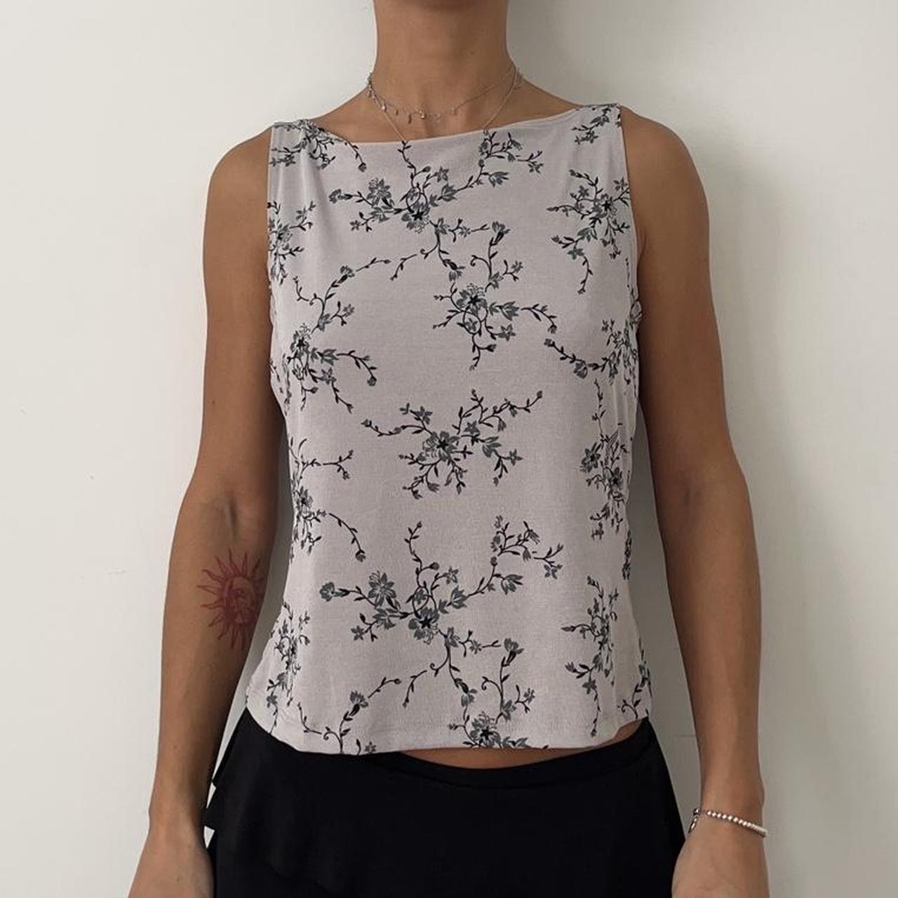 Vintage PerSeption top - made in USA Model wears... - Depop