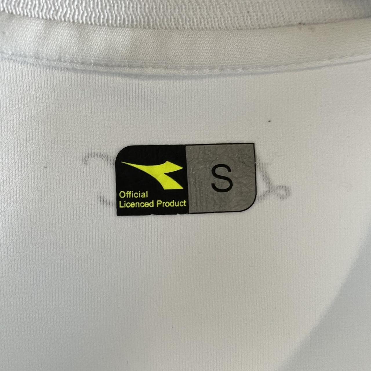 Leeds United Home Football Shirt 2004/05 Adults... - Depop