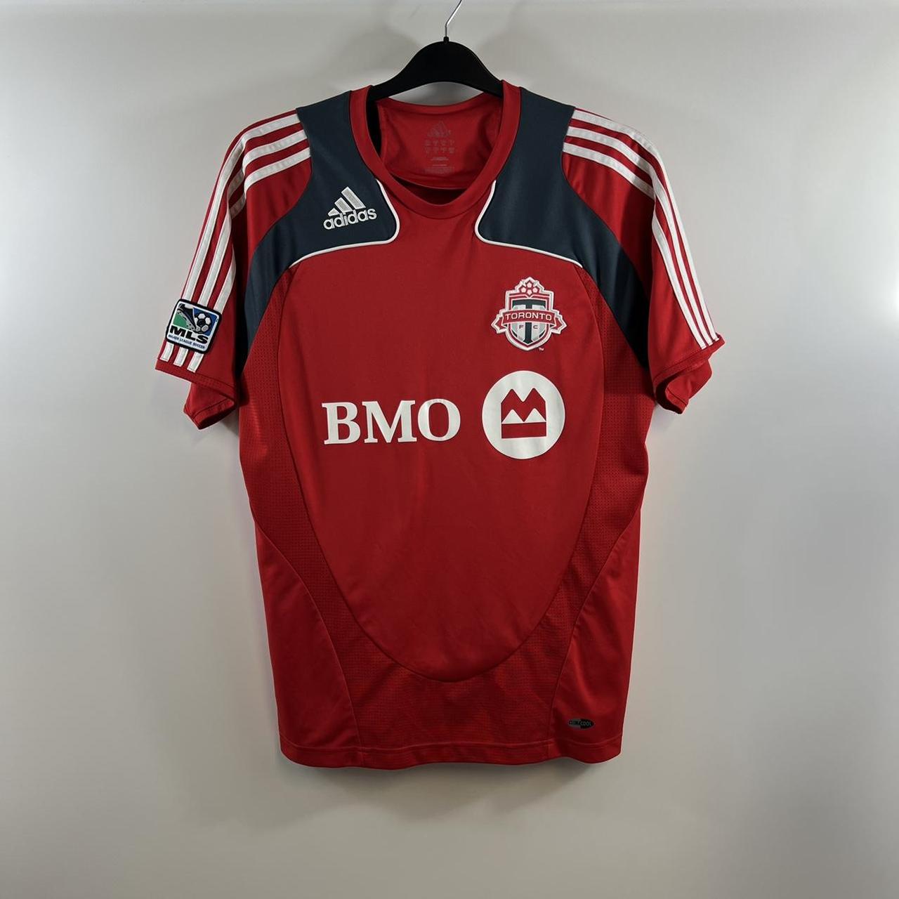 Adidas Men's Red T-shirt | Depop