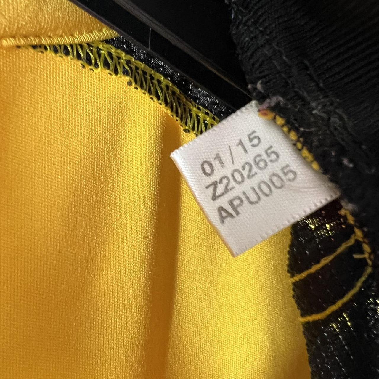 Bryncoch Home Football Shirt 2015/16 Adults Large... - Depop