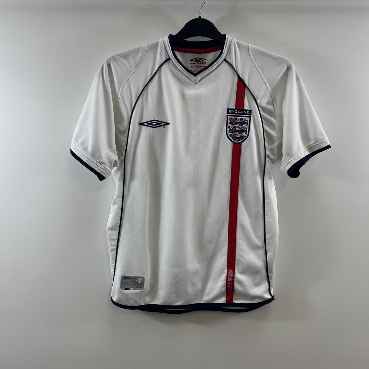 England Home Football Shirt 2001/03 Adults Small... - Depop