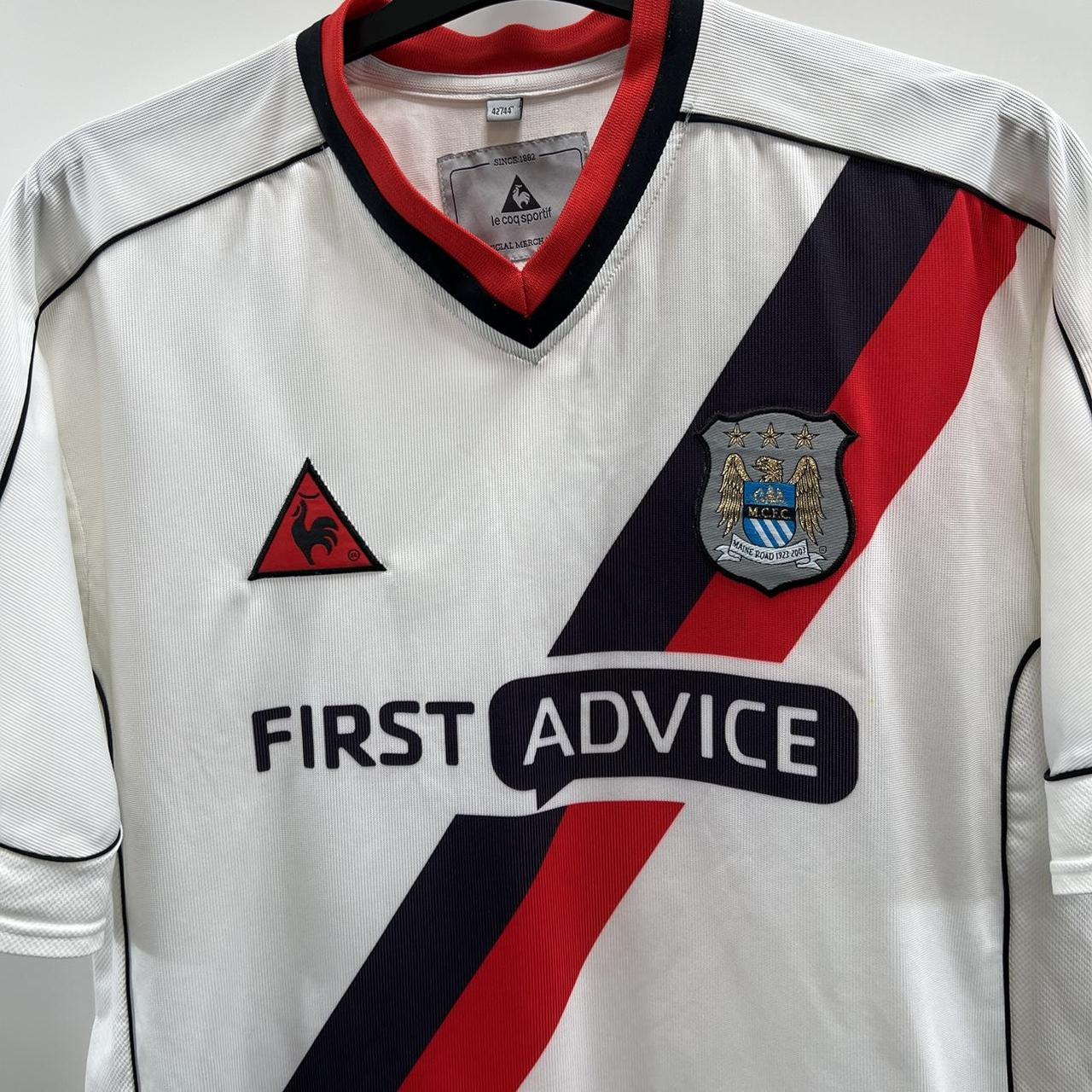 Manchester City Away Football Shirt 2002/03 Adults... - Depop