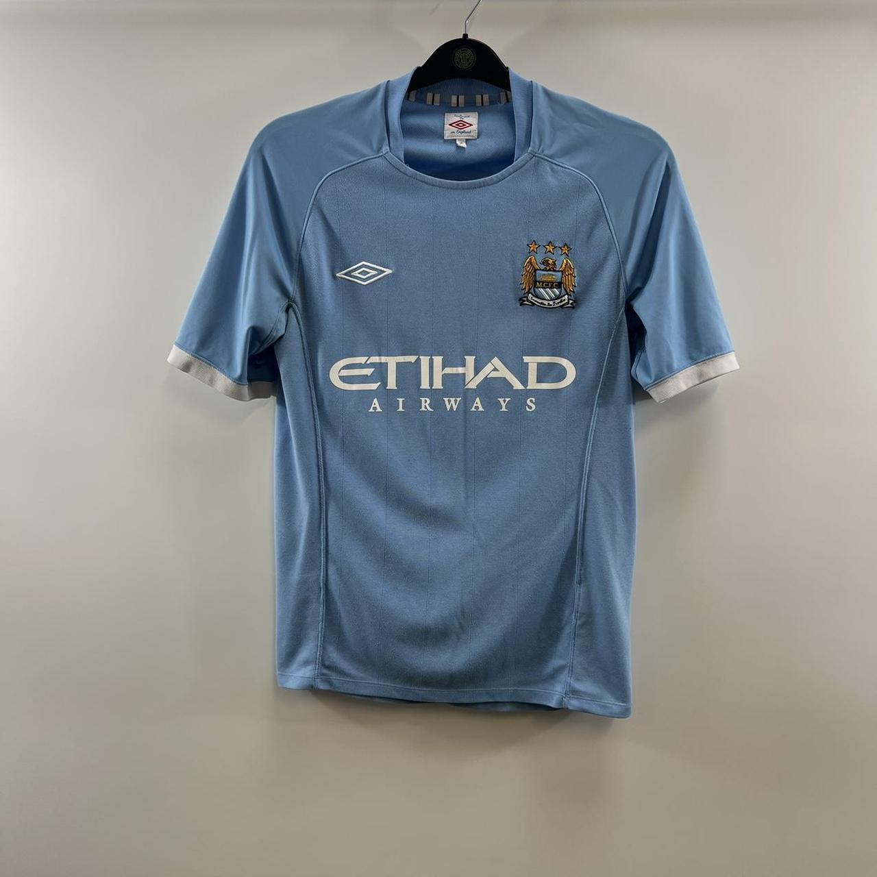 Manchester City Home Football Shirt 2010/11 Adults... - Depop