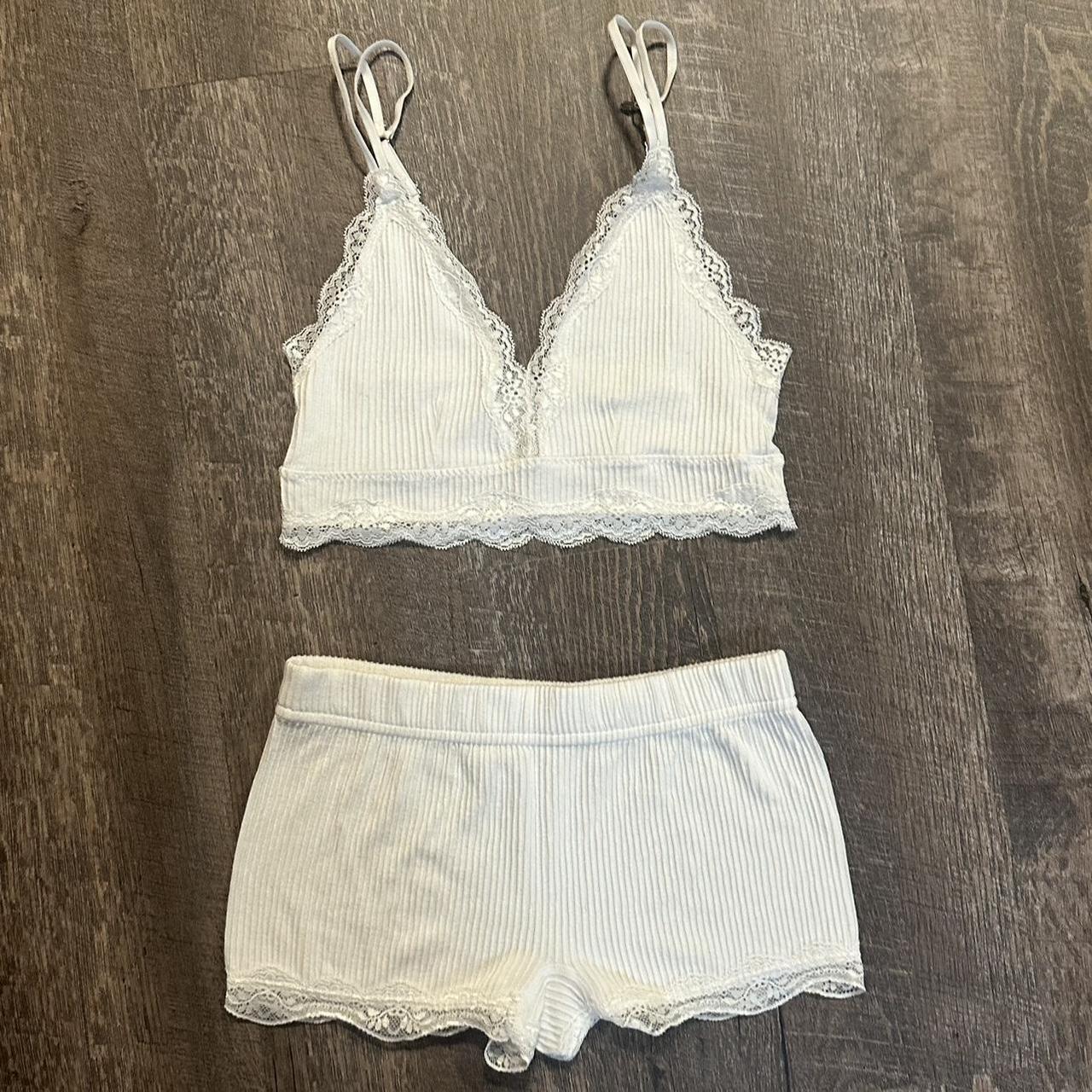 white lace sleepwear lingerie set 🤍🪽 size:... - Depop