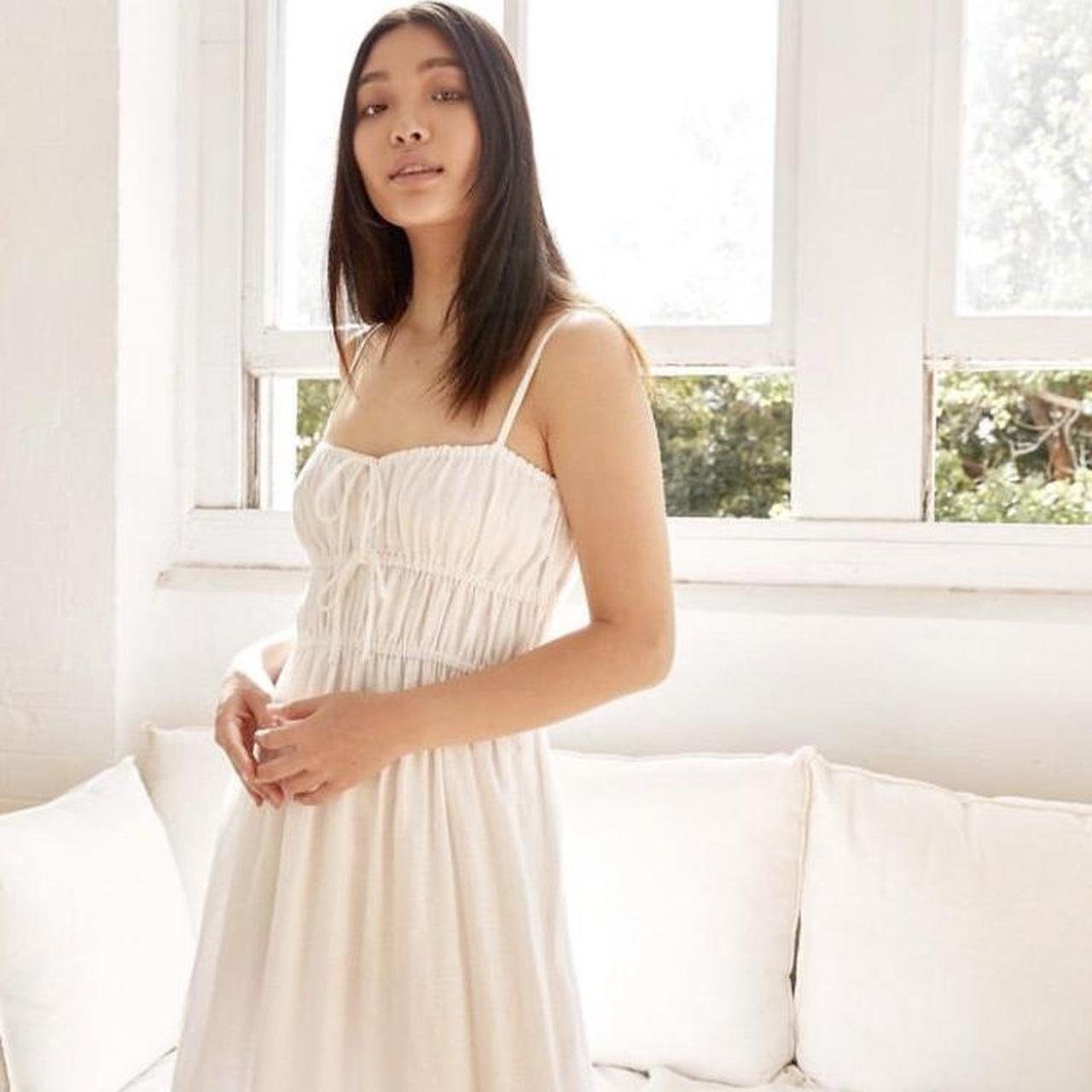 Faithfull the Brand francesca midi dress - plain... - Depop