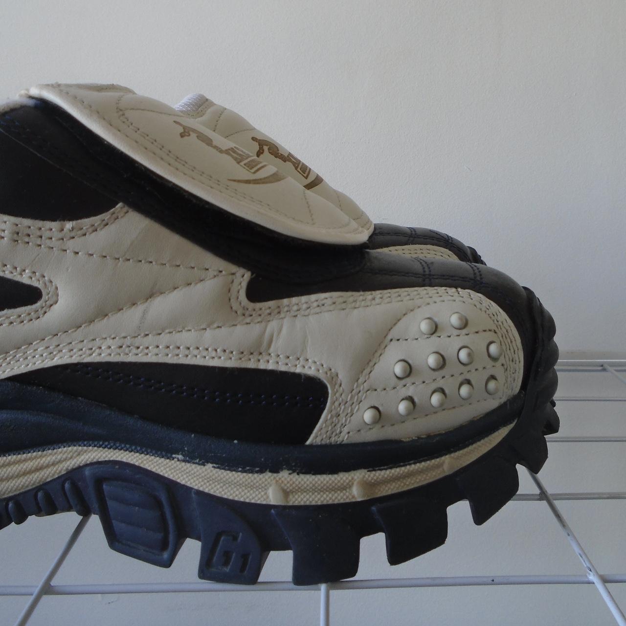 Vintage 90s platform Gordon Jack shoe/boots in navy... - Depop