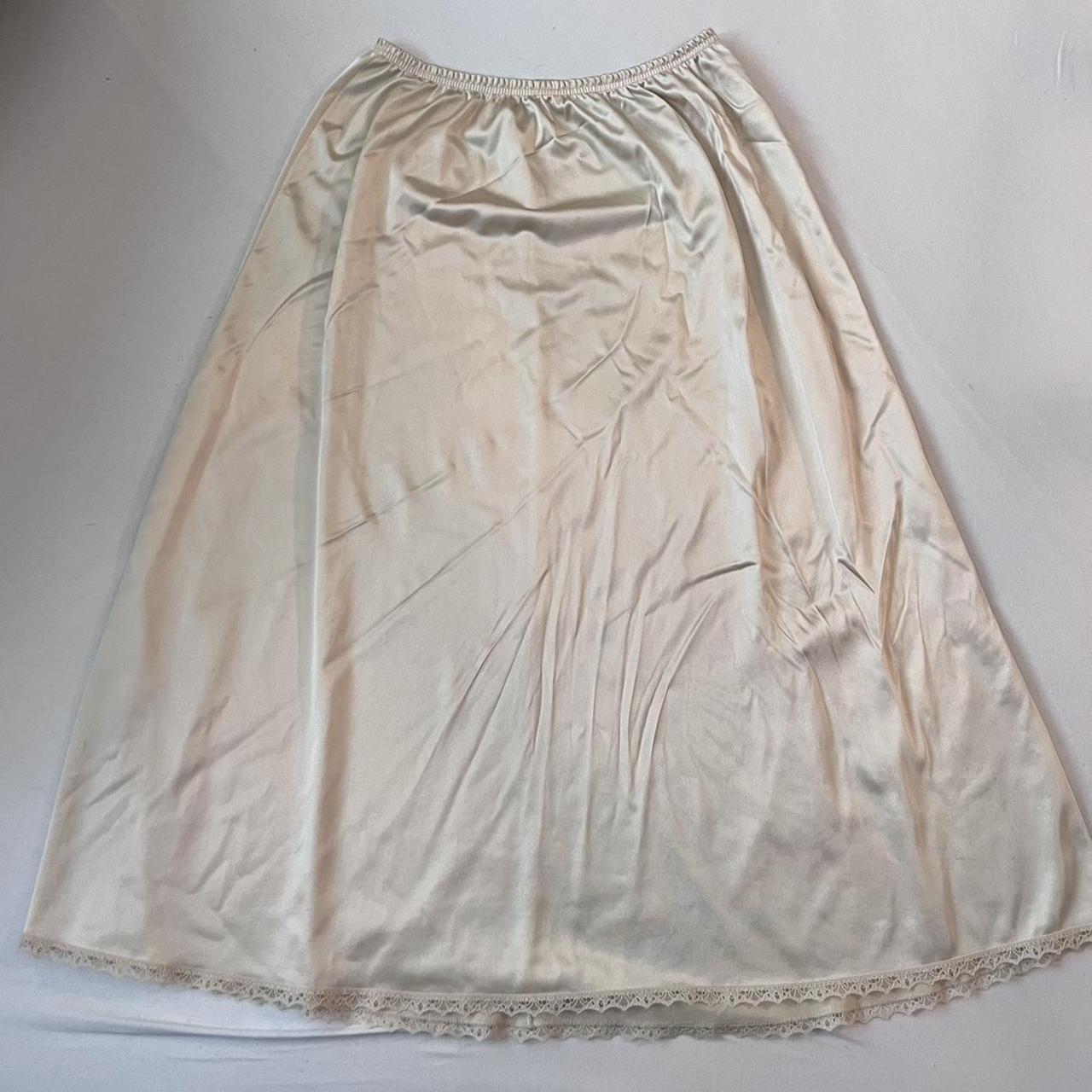 Vanity Fair Women's Cream and Tan Skirt | Depop
