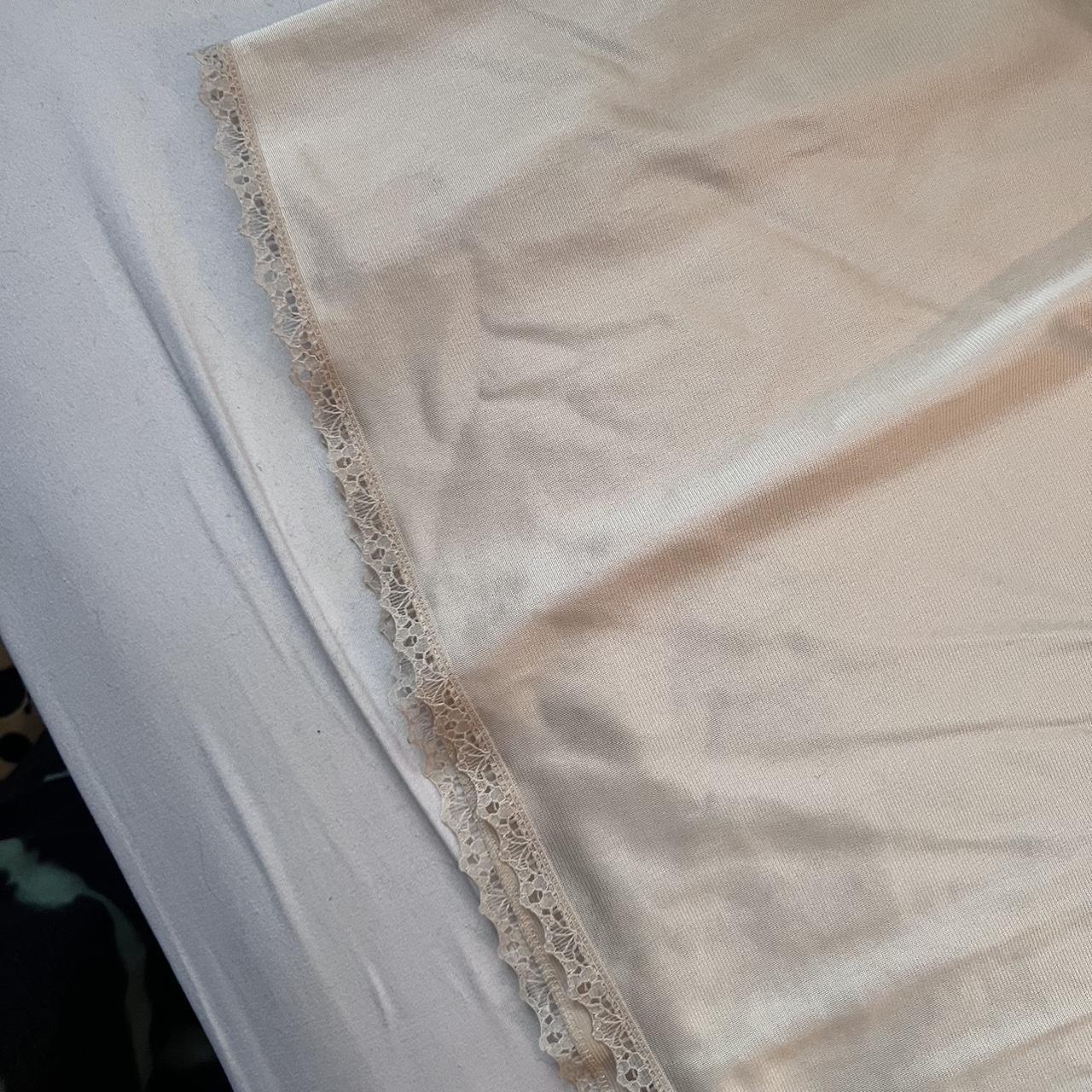 Vanity Fair Women's Cream and Tan Skirt | Depop