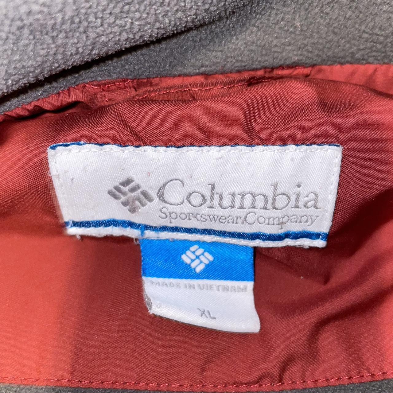 Red Columbia windbreaker jacket - Depop
