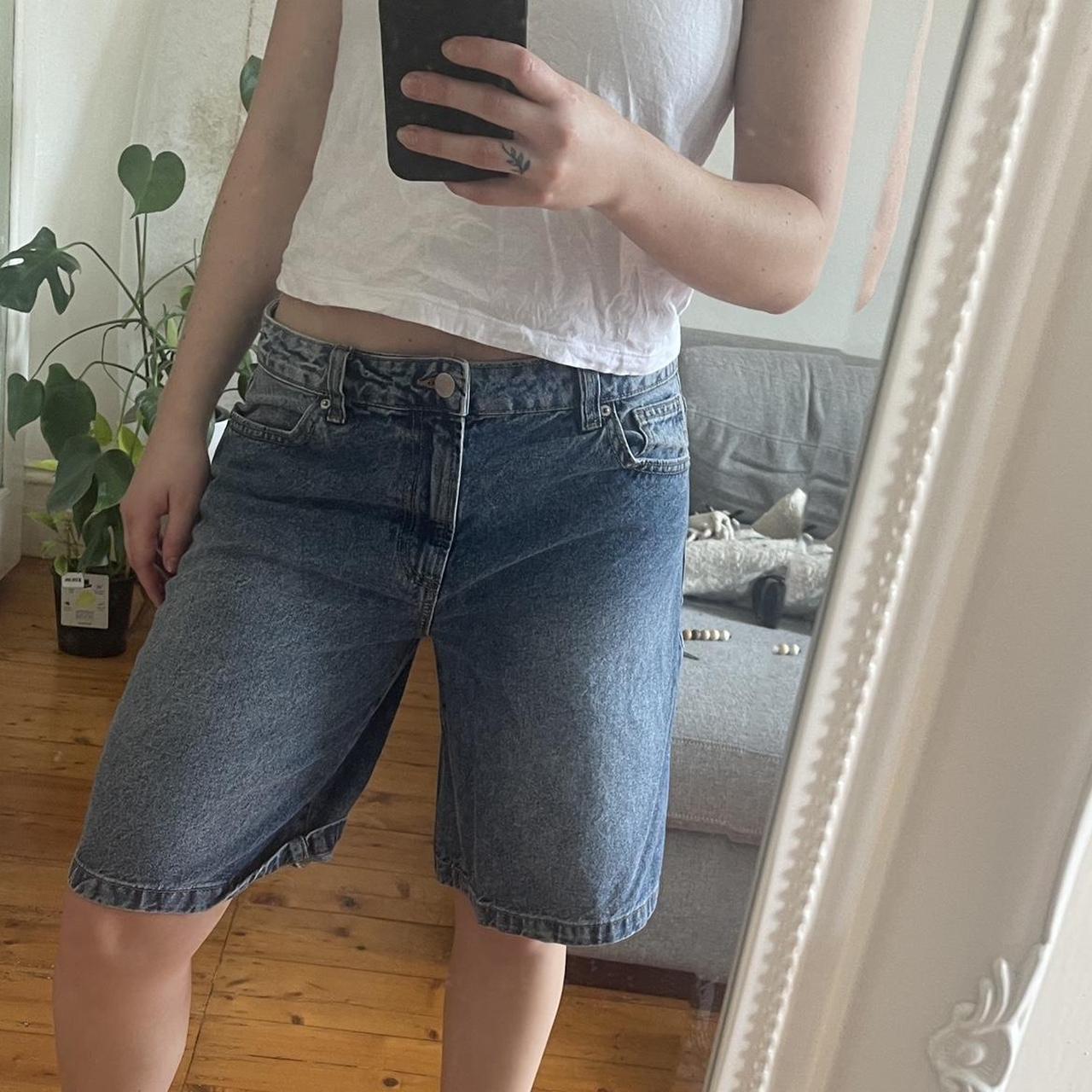 supre jorts hardly worn size 10 - Depop