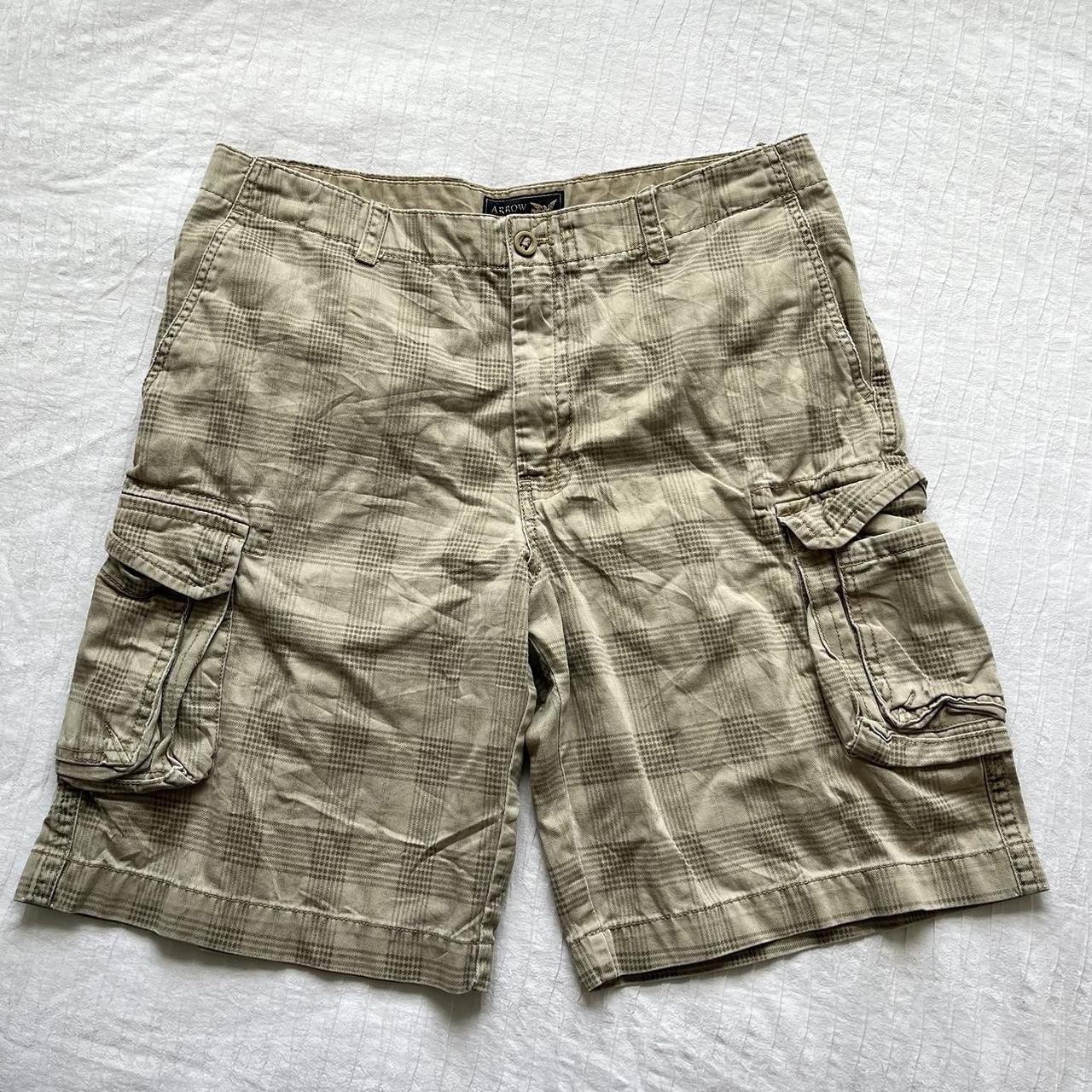 VINTAGE PATTERN CARGO SHORTS JORTS Great quality... - Depop