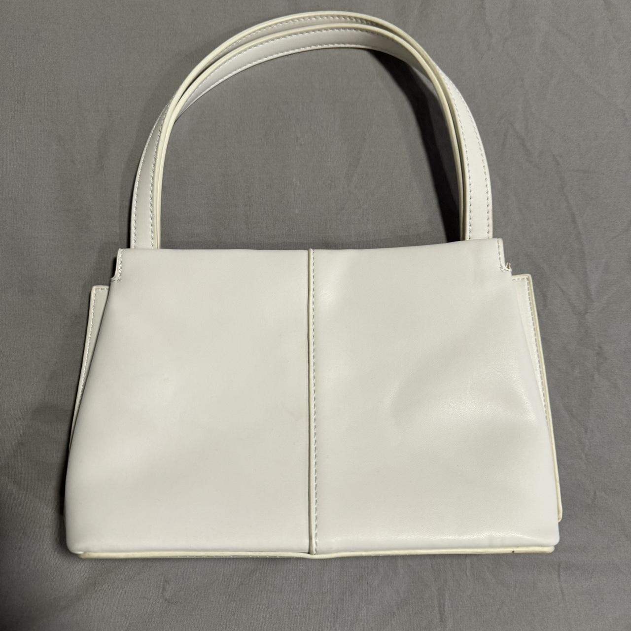 Novo Bag - White Used once - Depop