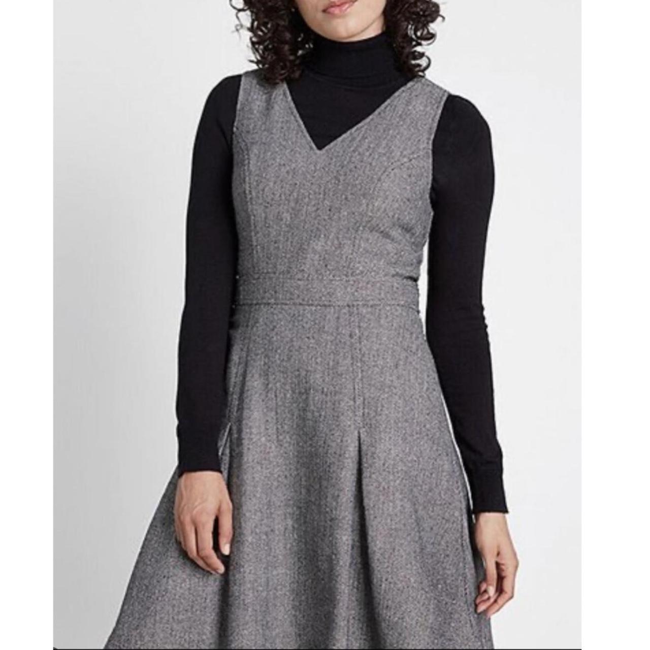 ModCloth Gray V-neck Dress New with tags, never... - Depop