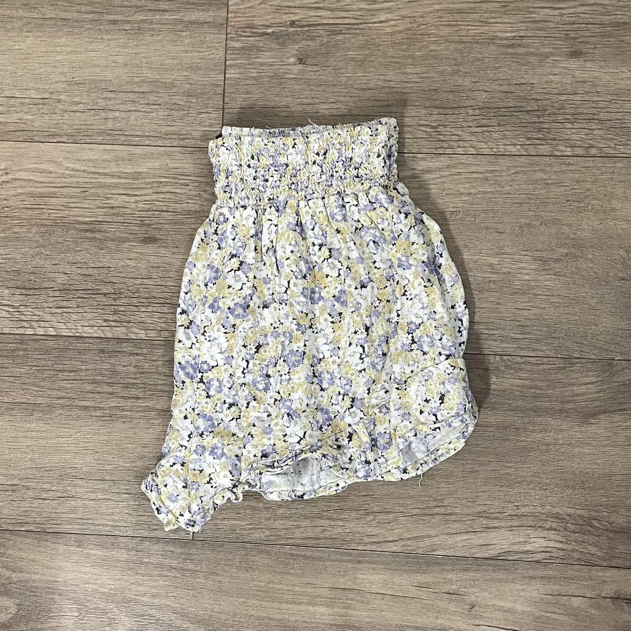 Wild Fable Flowy Floral Shorts DEPOP PAY ONLY... - Depop