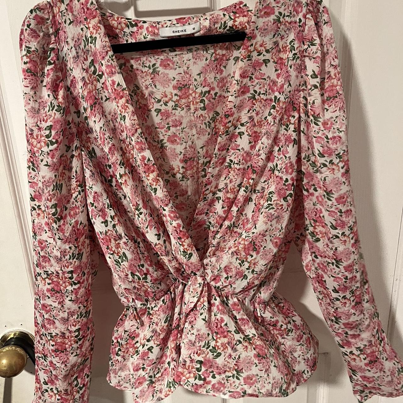 Beautiful sheike floral long sleeved top, this top... - Depop