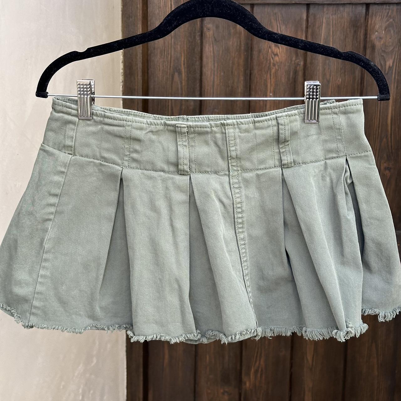 Forever 21 mini cargo SKORT🪖So stretchy and you... - Depop