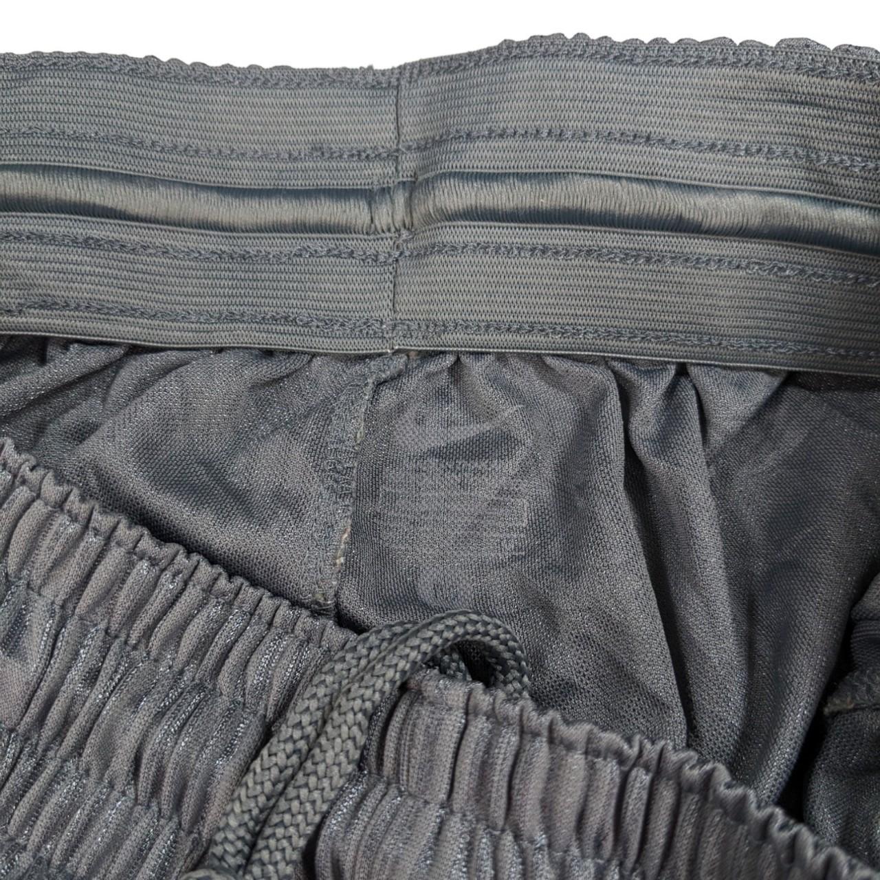 Nike dri-fit grey basketball shorts Small white... - Depop