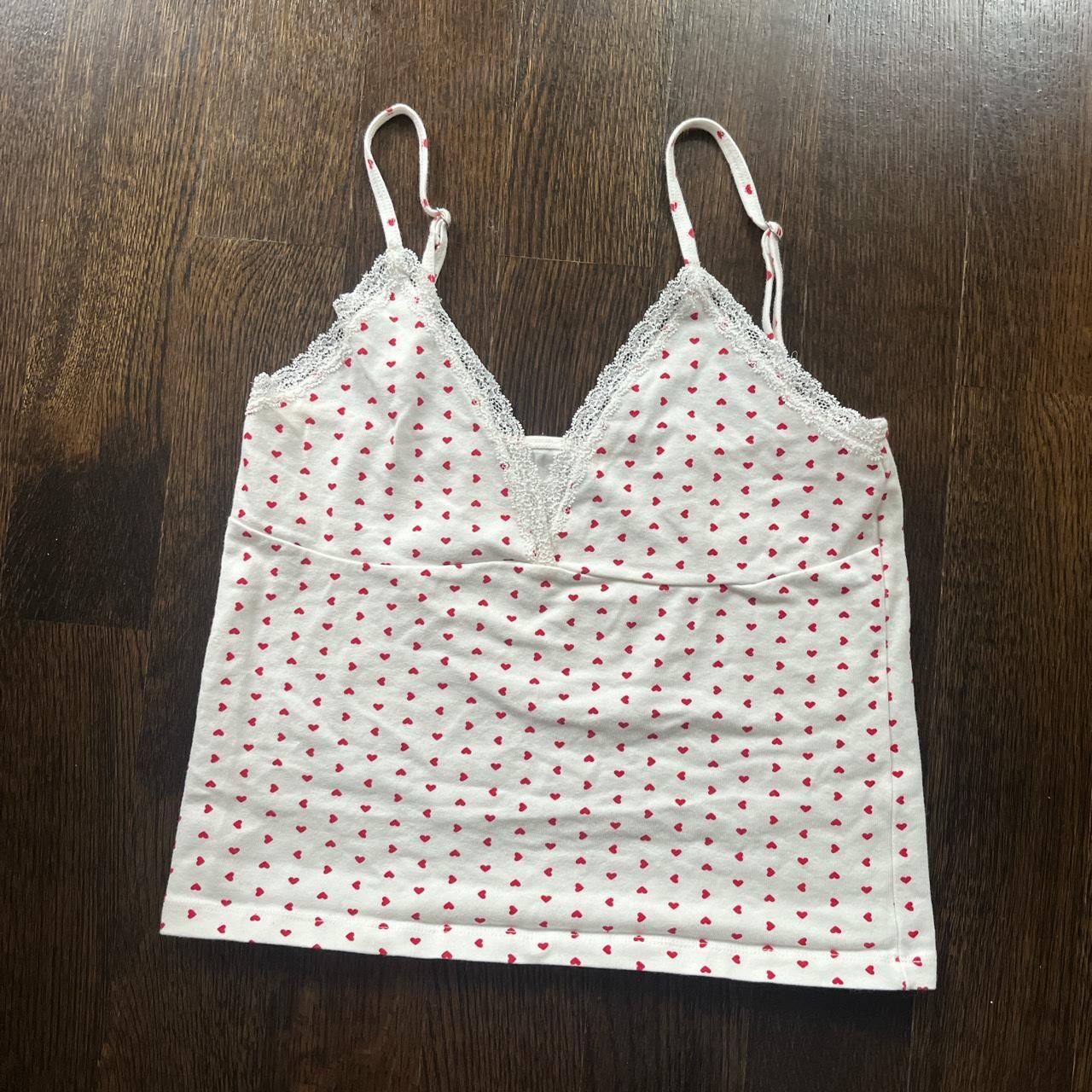 brandy melville amara heart tank top never worn - Depop