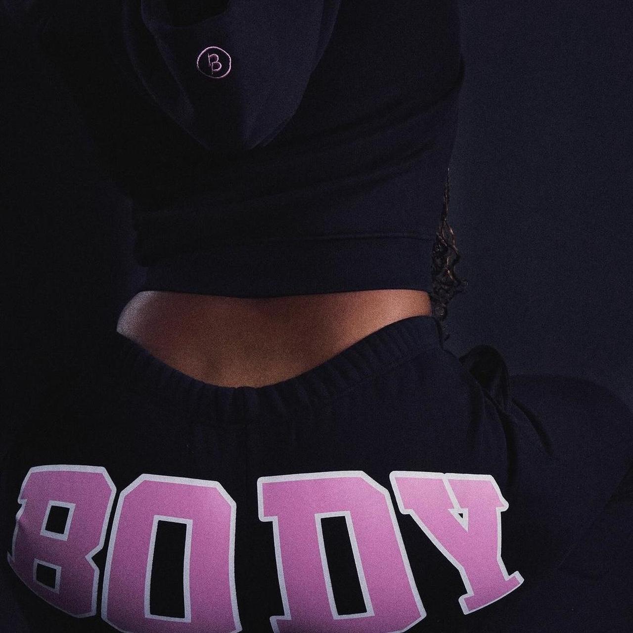 Body by raven Tracy straight leg back shot set Worn... - Depop