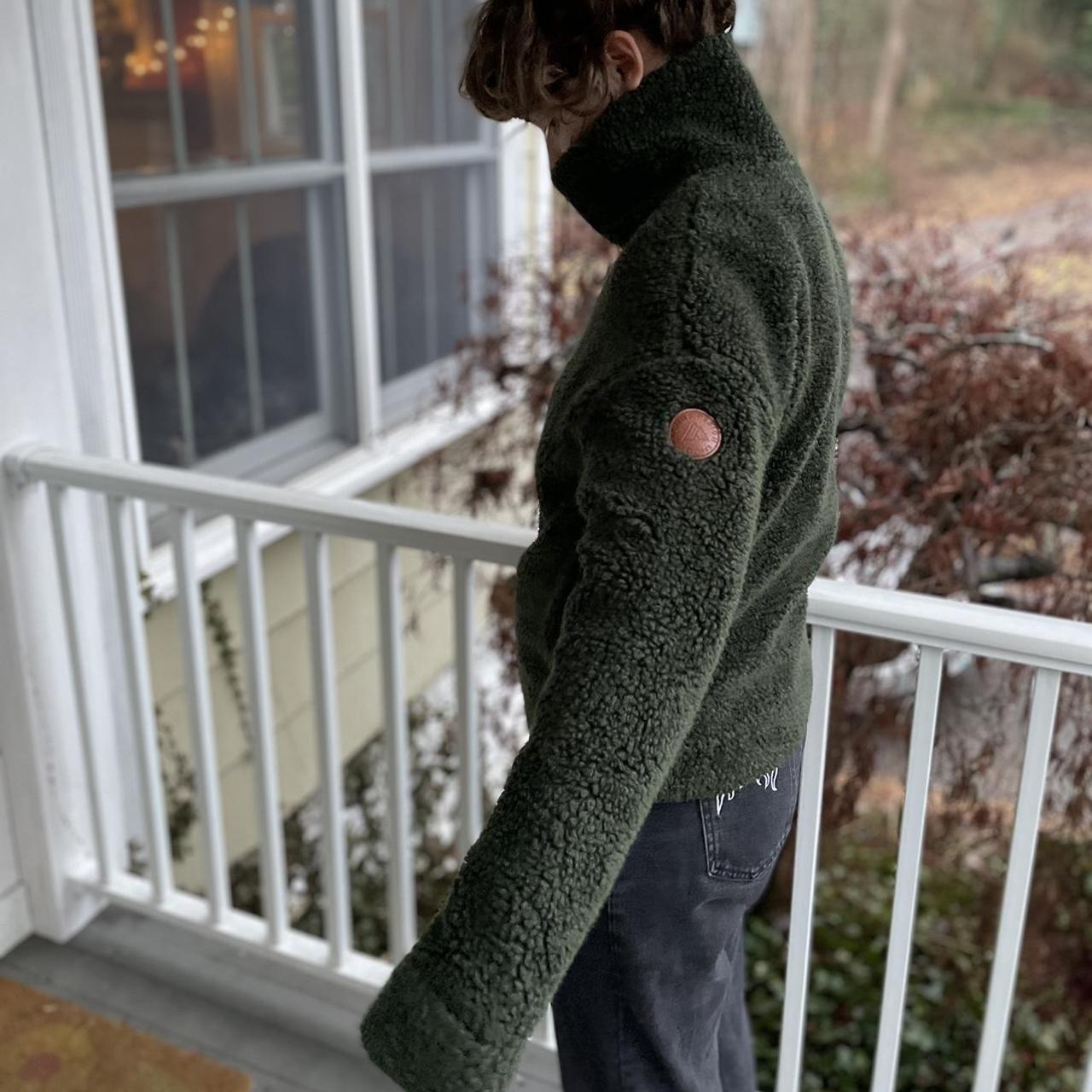 Alpine Design Women's Green Coat | Depop