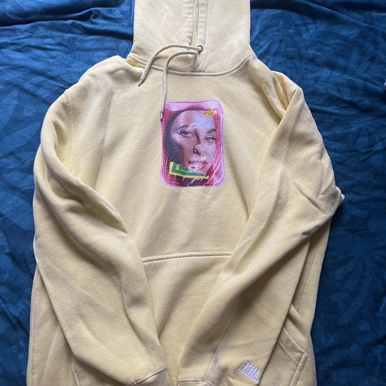 Emma chamberlain merch - Depop