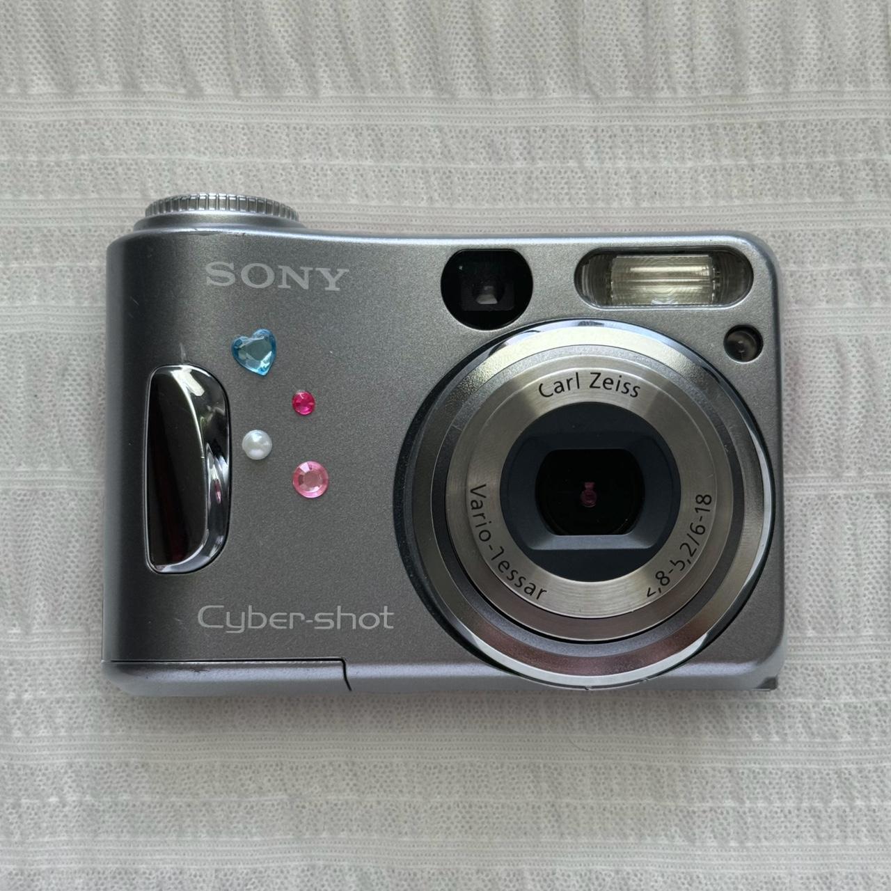 Sony CyberShot S60 Digital Camera 💗 Tested by our... - Depop